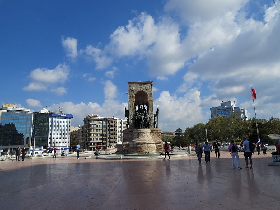 Piazza Taksim